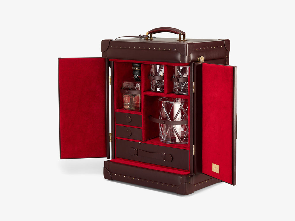 Bespoke – Tanner Krolle
